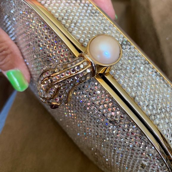 Judith Leiber | Bags | Judith Leiber Purse | Poshmark